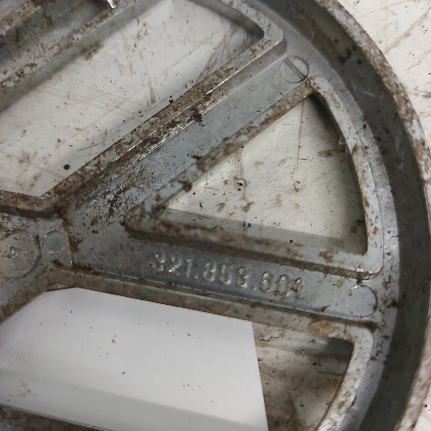 Vanagon / mk1 grille emblem – V DUB HUB