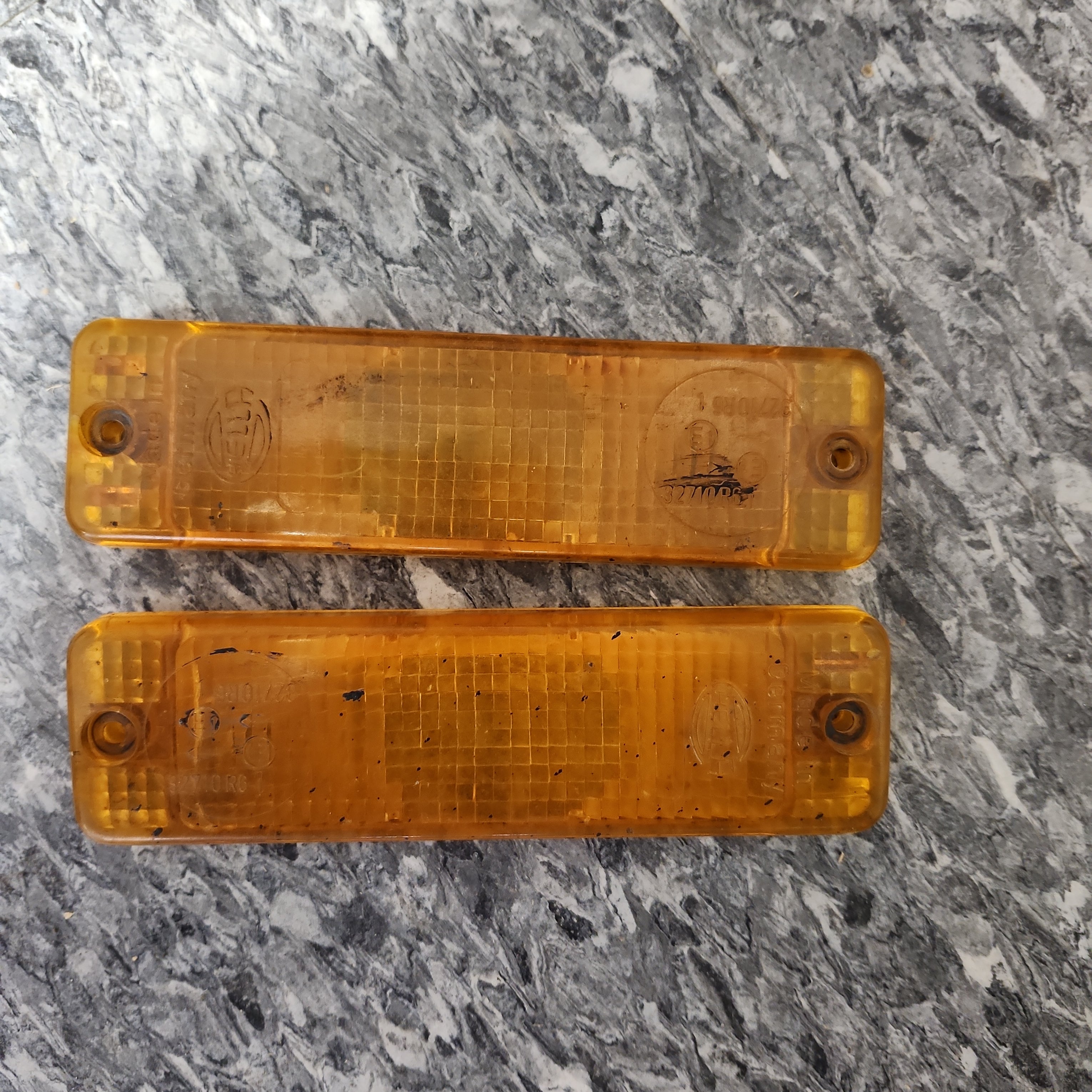 MK2 Front Small Bumper Marker Light LENS SET – V DUB HUB