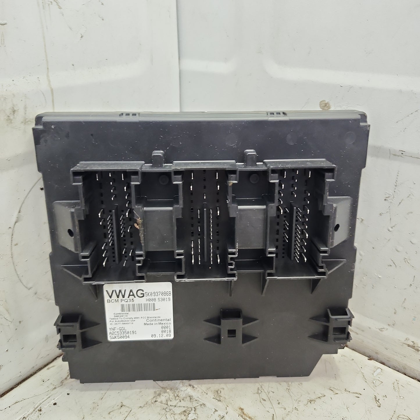 MK6 Body Control MODULE 5K0937086B – V DUB HUB