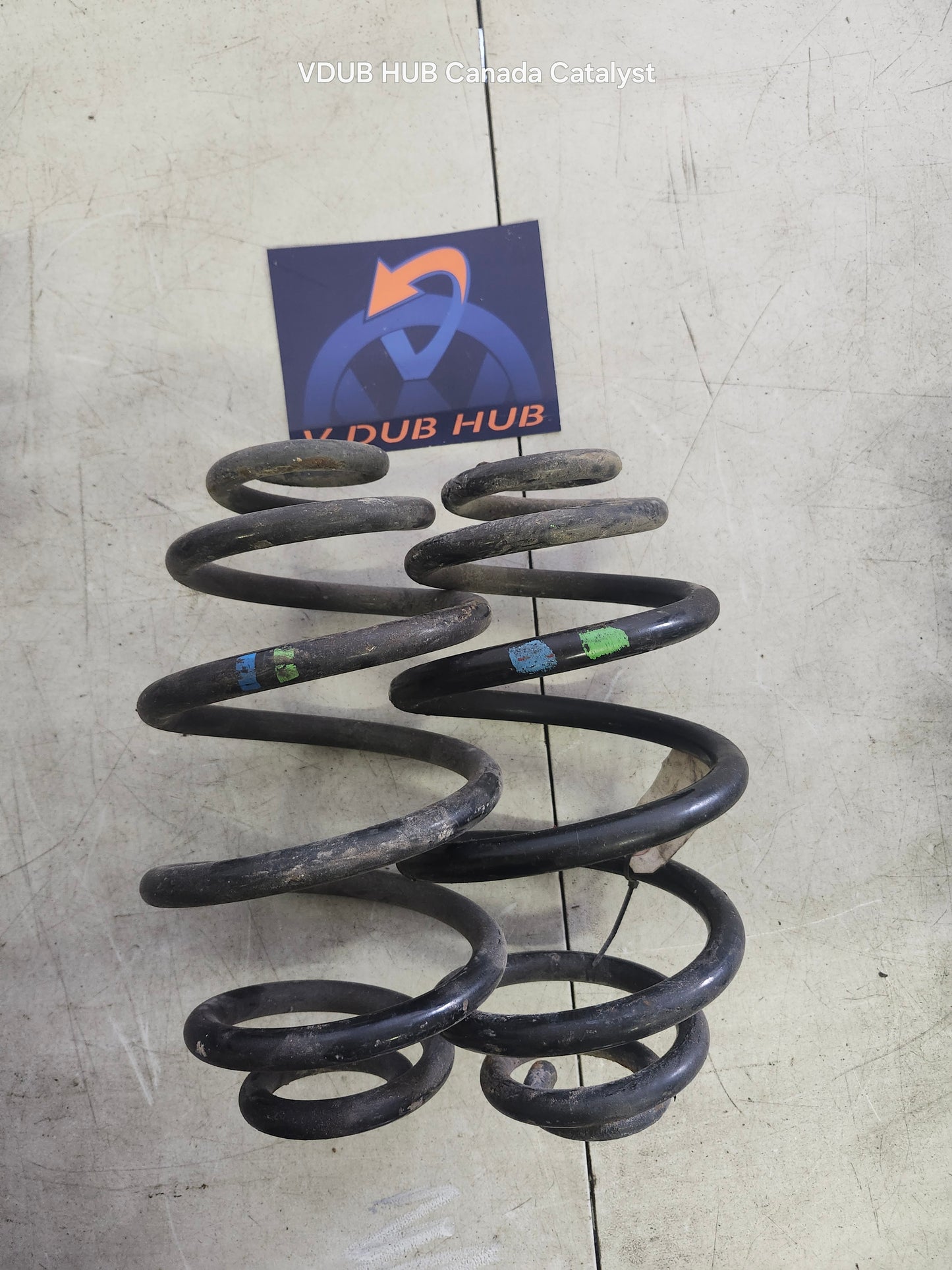 B5.5 Rear WAGON COIL SPRING 3B0511115T – V DUB HUB
