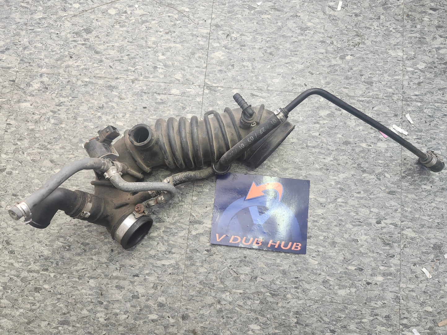B5.5 1.8T Turbo HOSE 058133356P – V DUB HUB