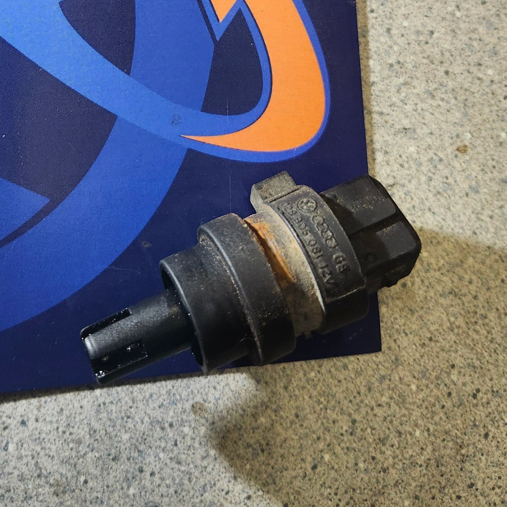 Air Charge Temperature Sensor 028906081 – V DUB HUB
