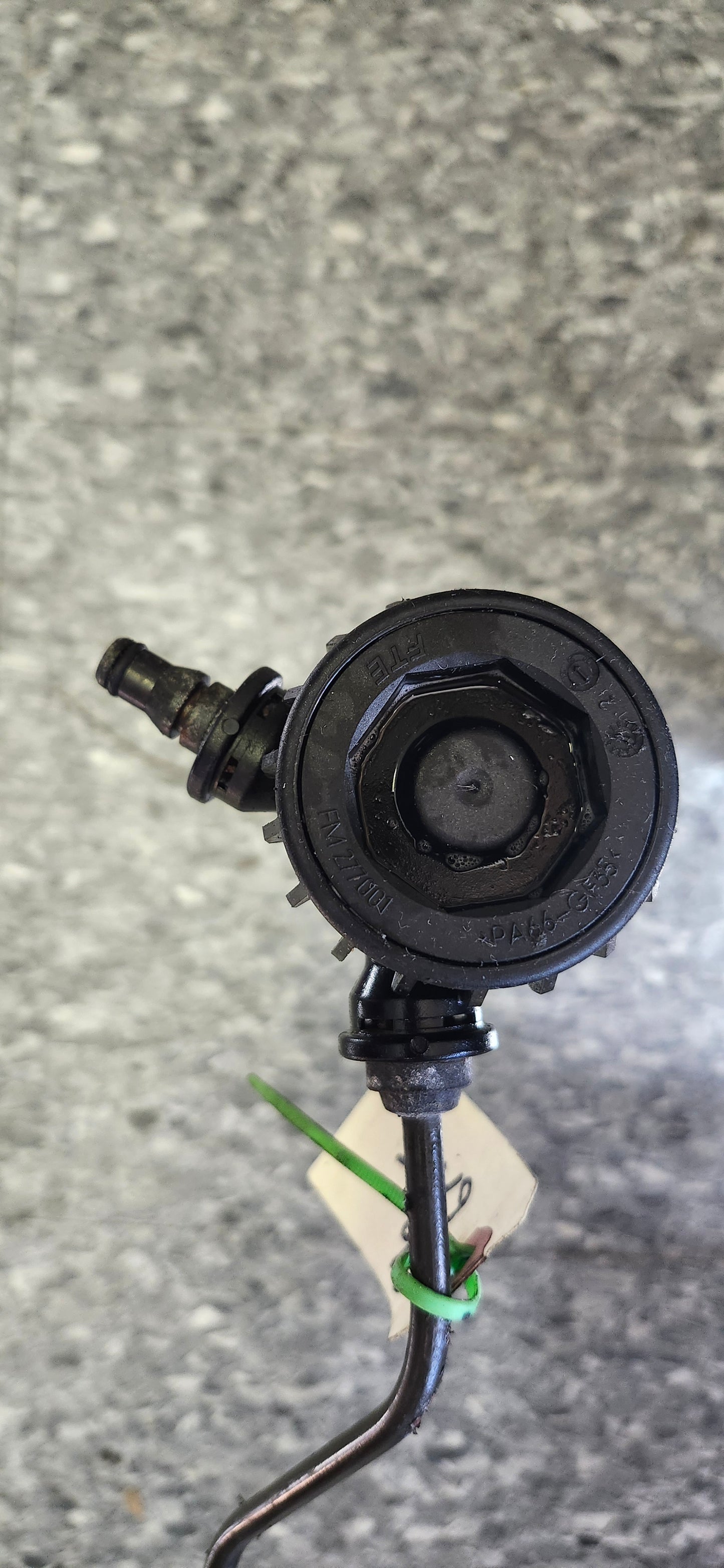 B6 clutch slave line (6 speed manual) – V DUB HUB