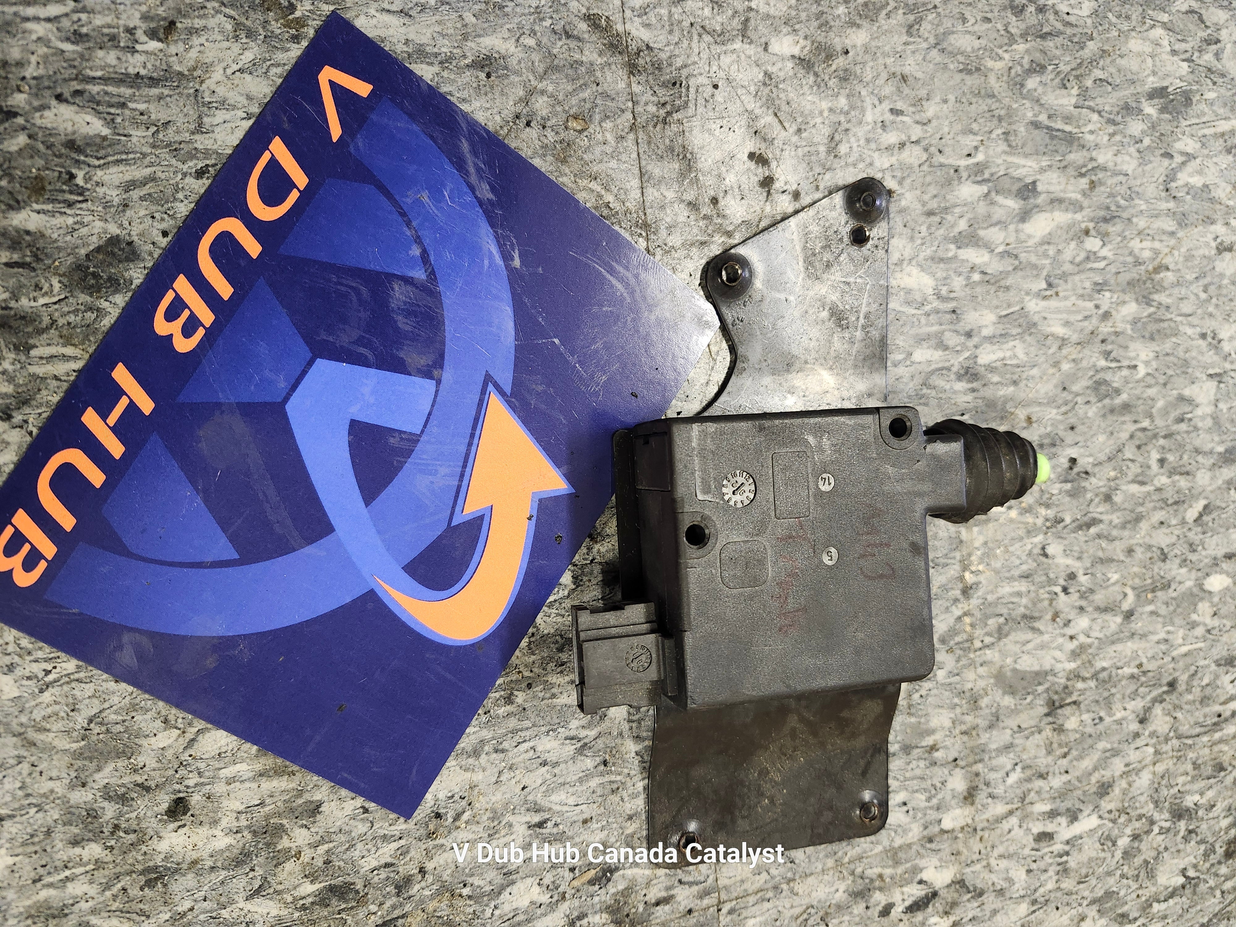 Mk3 golf hatch actuator – V DUB HUB