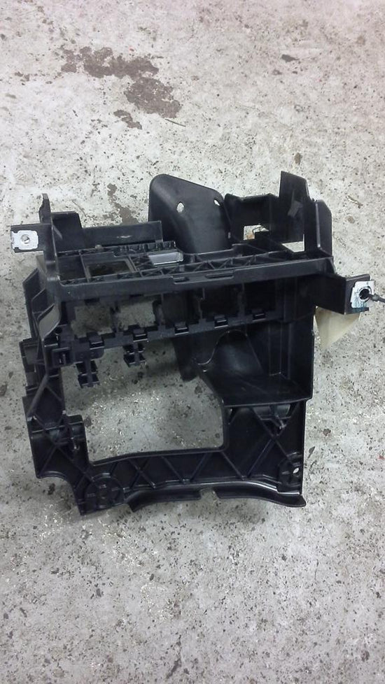 MK5 Jetta Fuse/Relay CAGE – V DUB HUB