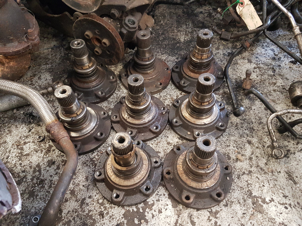 MK4 O2J 108mm Axle Cups SET – V DUB HUB