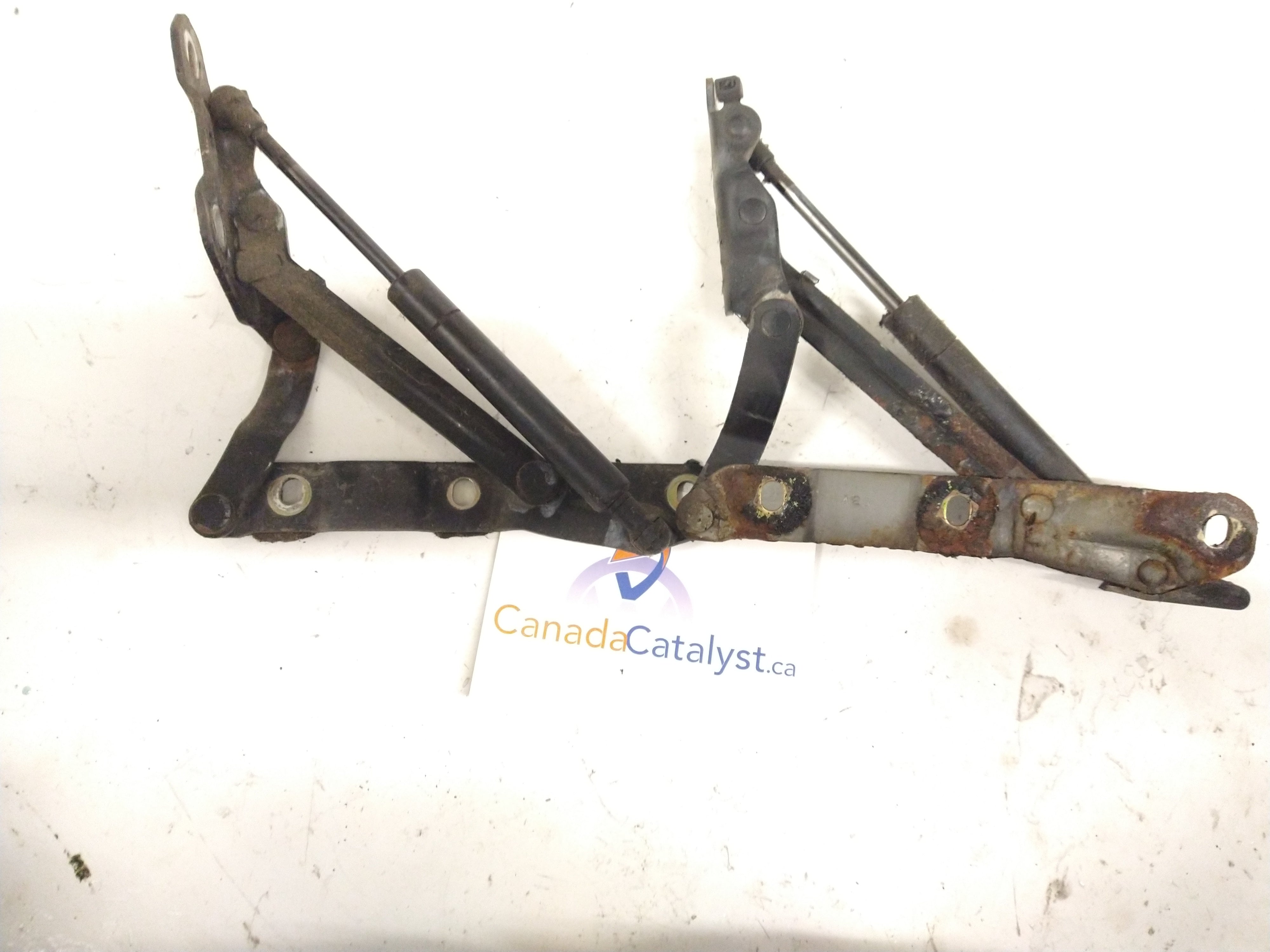 MK3 Jetta Trunk Hinges SET – V DUB HUB
