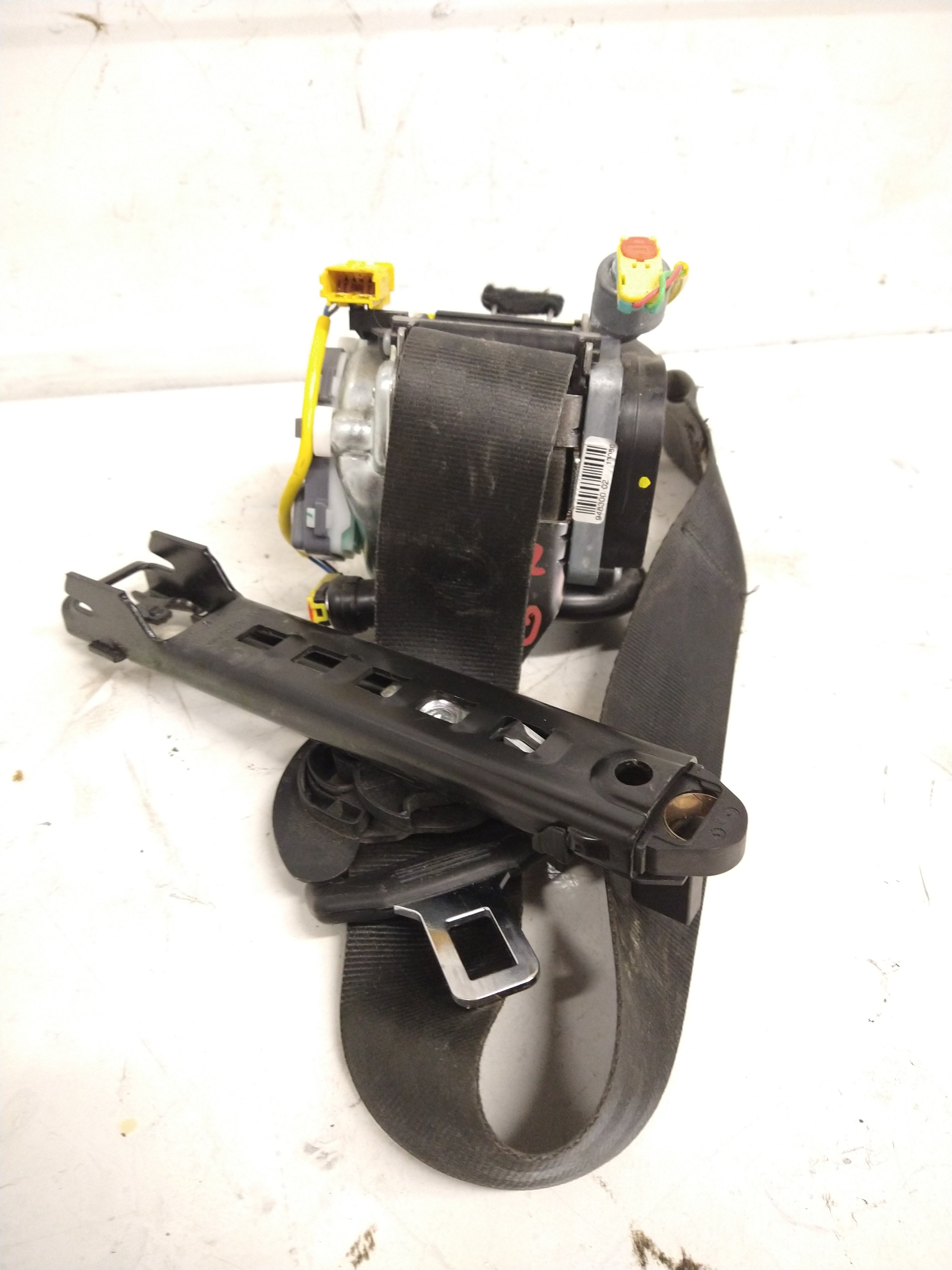 MK6 Golf GTI Front Driver SEAT BELT 5K3857705 – V DUB HUB