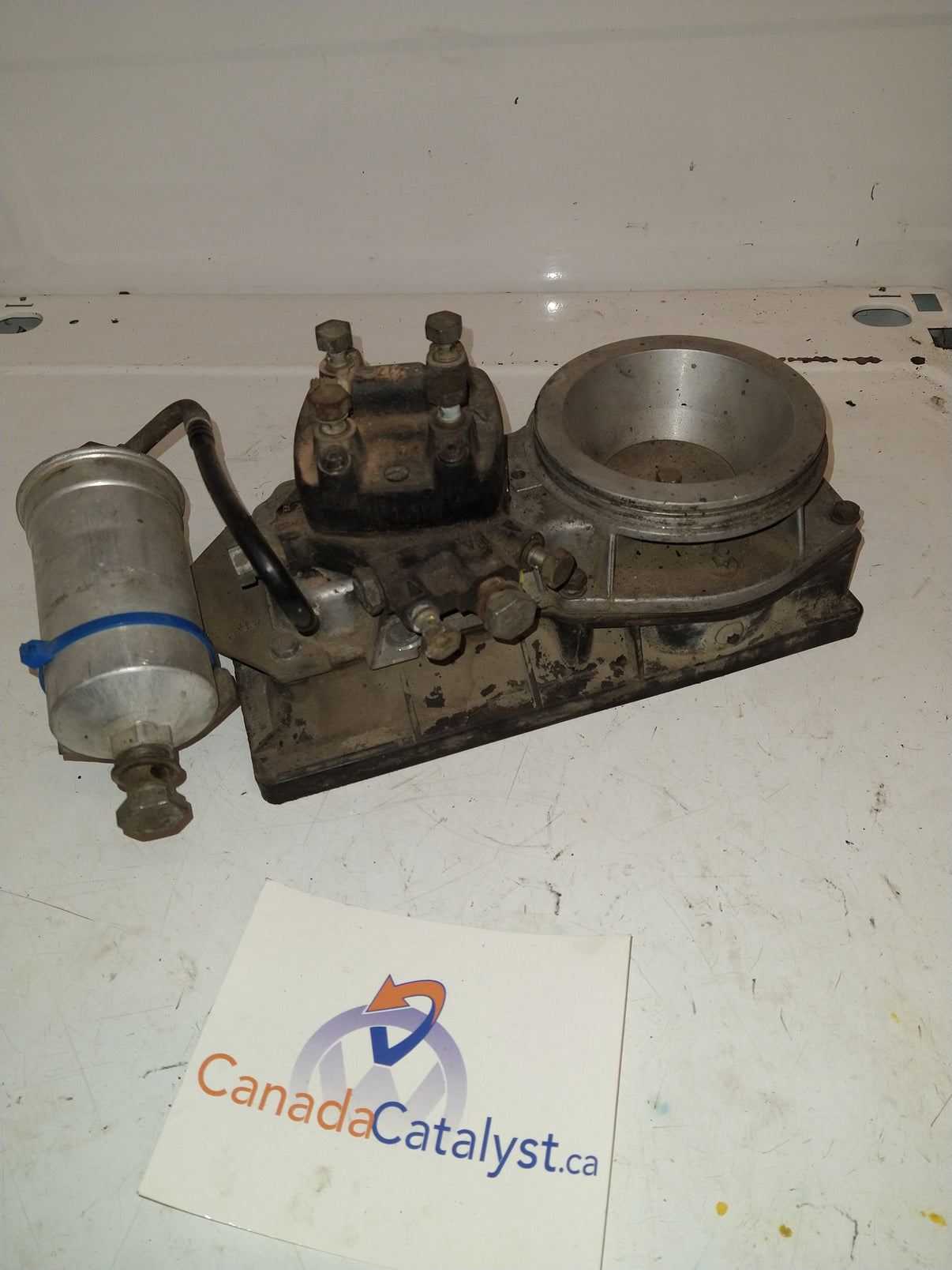 MK1 FUEL DISTRIBUTOR – V DUB HUB