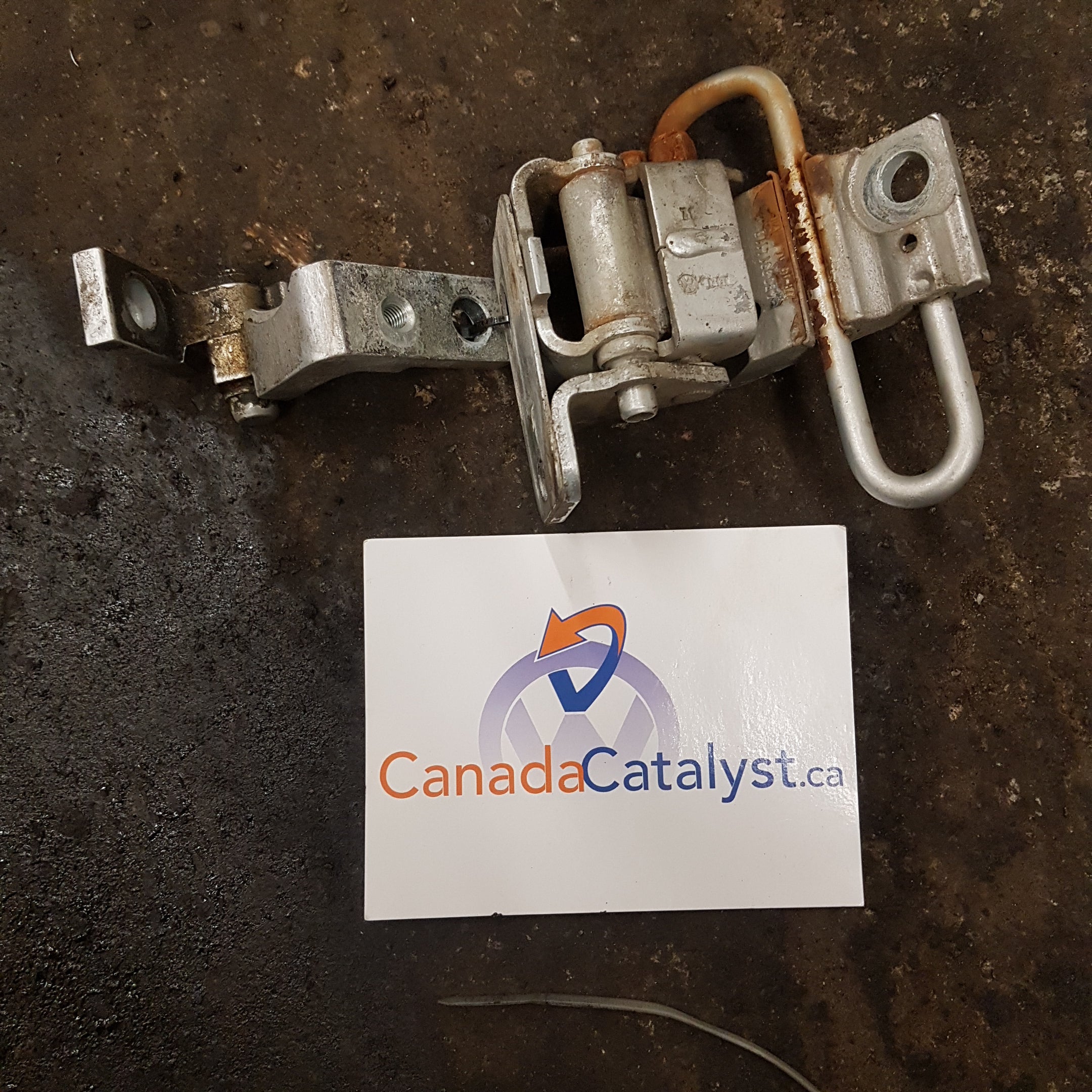 MK4 Jetta / Golf Drivers Door Hinges SET – V DUB HUB