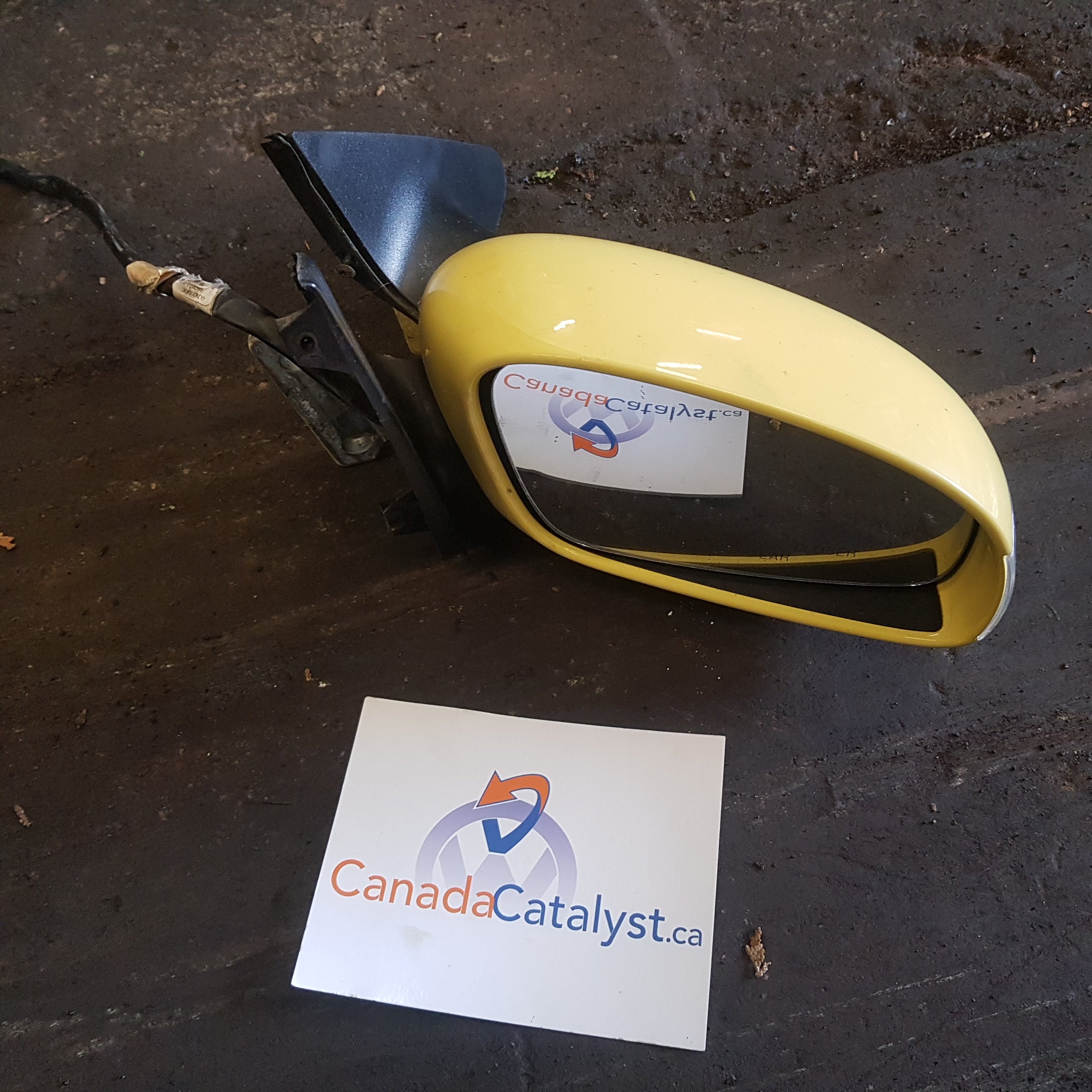 New Beetle Passenger Side Mirror LB1B – V DUB HUB