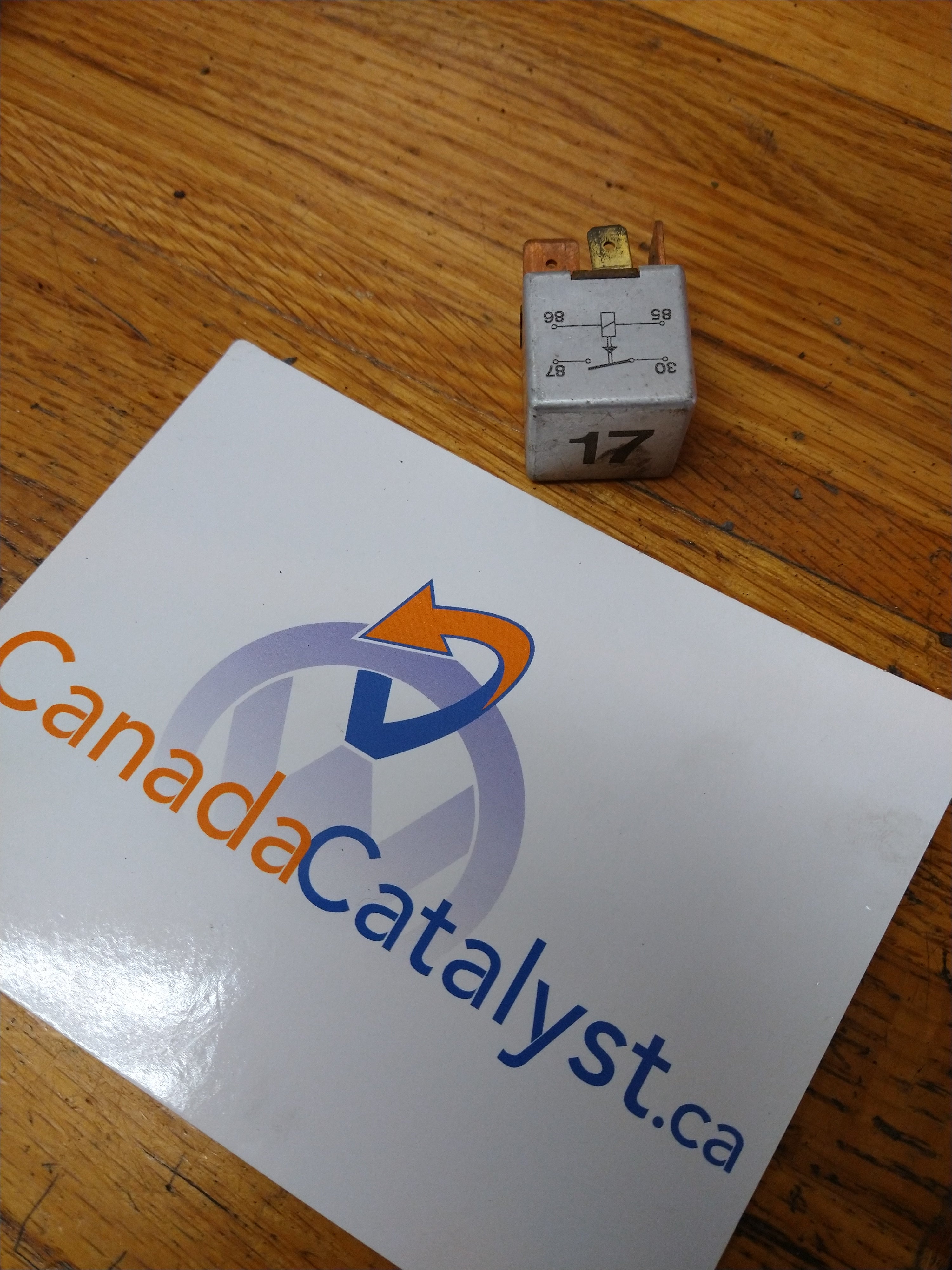 RELAY #17 -171937503A – V DUB HUB