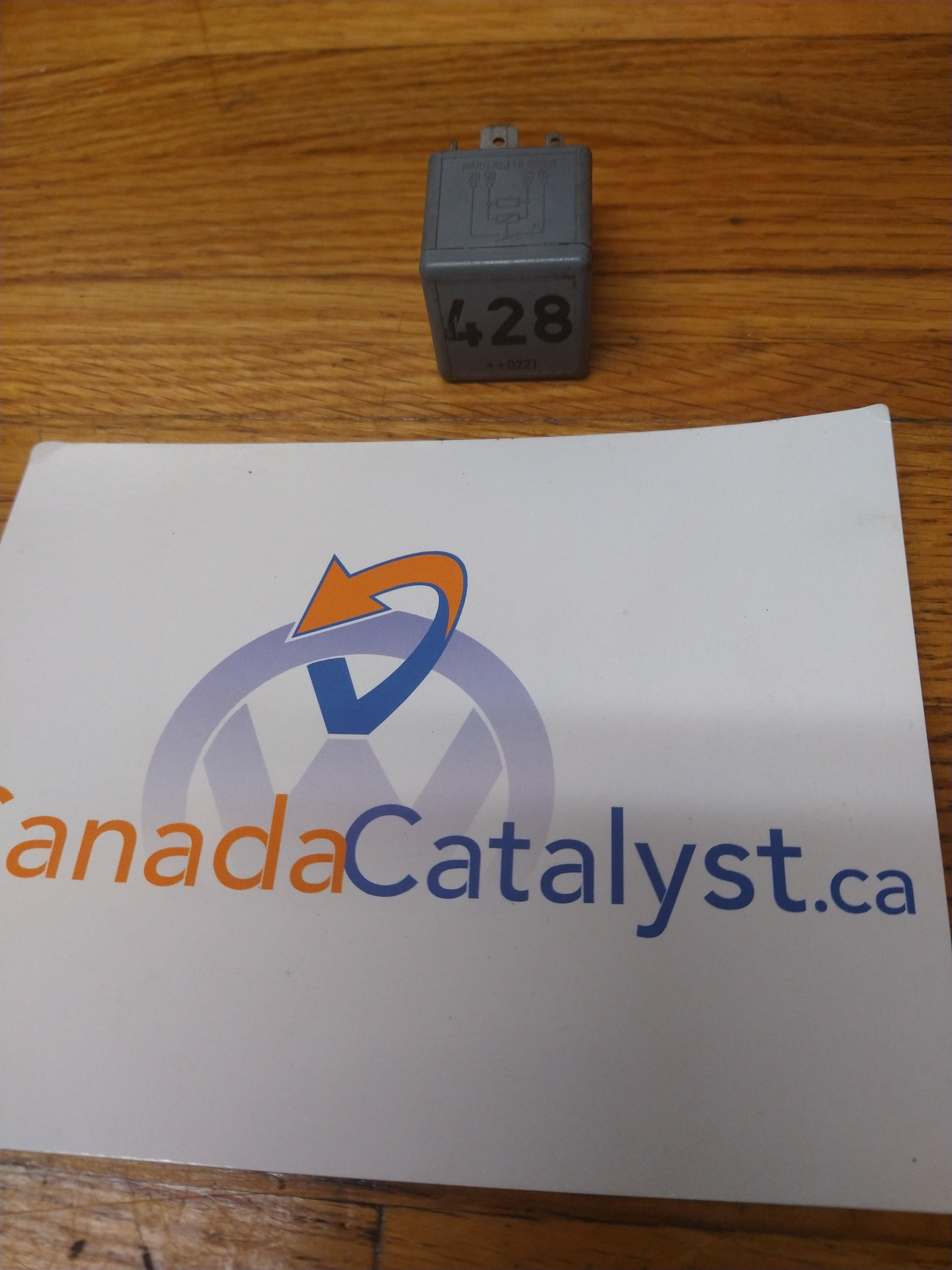 RELAY #428 -1J0906381B – V DUB HUB
