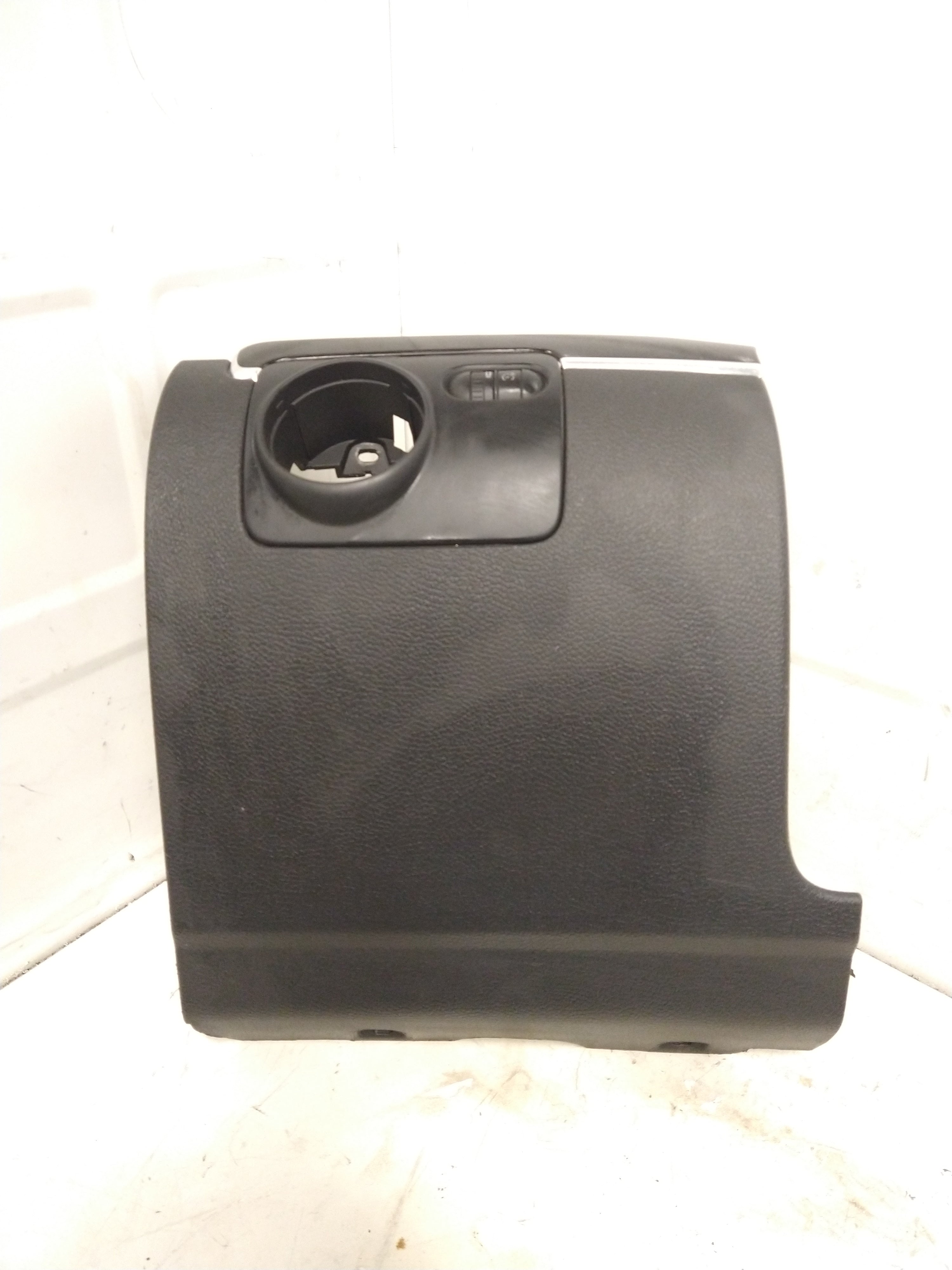 MK6 Golf Lower Dash PIECE – V DUB HUB